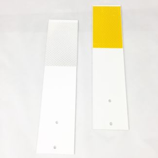 Hinged Guardrail Reflectors | Delineators - Interwest Safety
